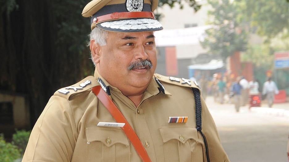 Former Special DGP Rajesh das tortured police officials
