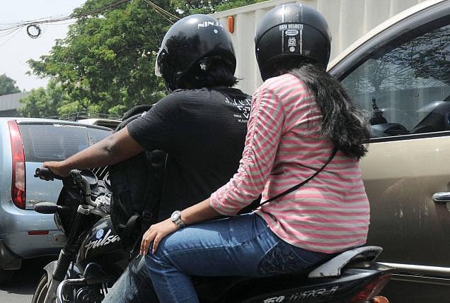 Must wear helmets while riding 2 wheelers : Hyundai motors road safety ...