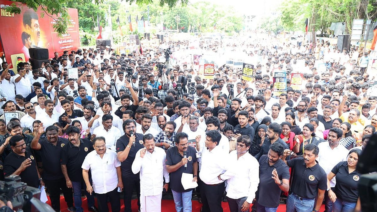 DMK student wing protest demanding cancellation of NEET exam in Chennai