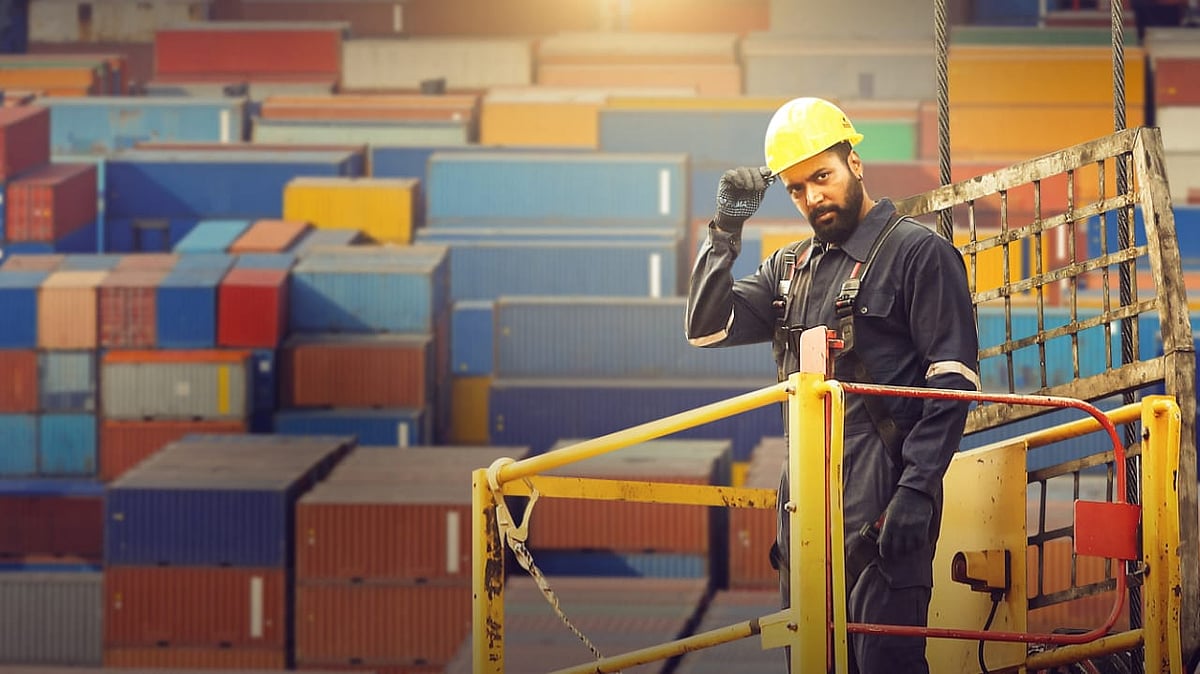 Jayam Ravi's "Brother" First Look Released!