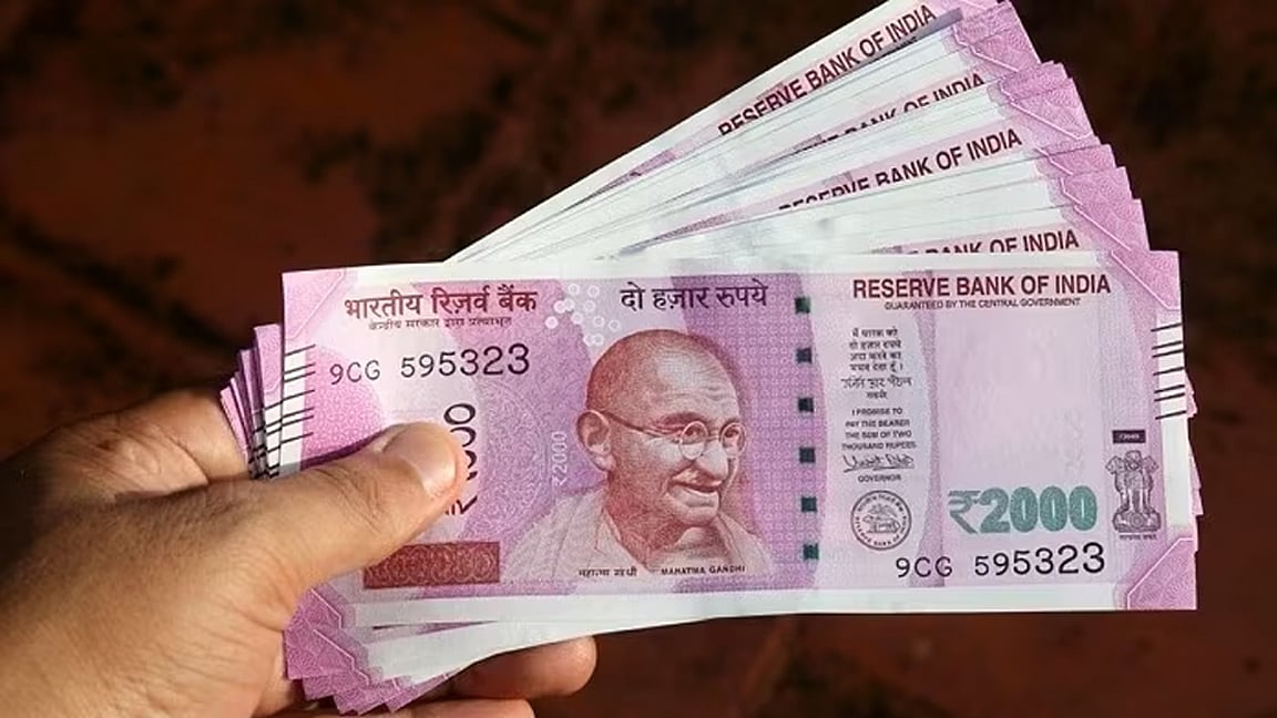 2000 ரூபாய் நோட்டு மாற்றுவதற்கு 10 சதவீத கமிஷனா?