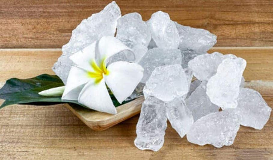 படிகாரத்தின் அட்டகாசமான 6 மருத்துவப் பயன்கள்! 6 Amazing Medicinal Uses ...