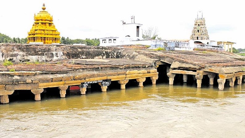தாமிரபரணி ஆற்றின் நடுவே அமைந்திருக்கும் முருகன் கோவில் பற்றி தெரியுமா ...