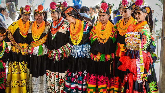 கலாஷ் மக்களில் ஐரோப்பியர்களின் DNA! யார் இவர்கள்? DNA of Europeans in ...