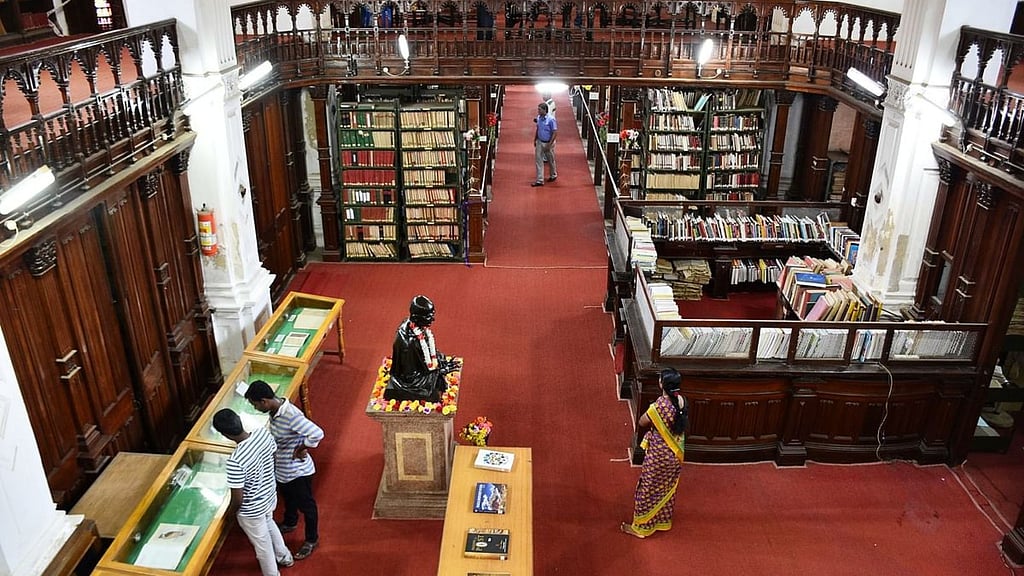 அறிவுசார் வரலாற்றுச் சின்னமாக விளங்கும் கன்னிமாரா நூலகம்! Connemara ...