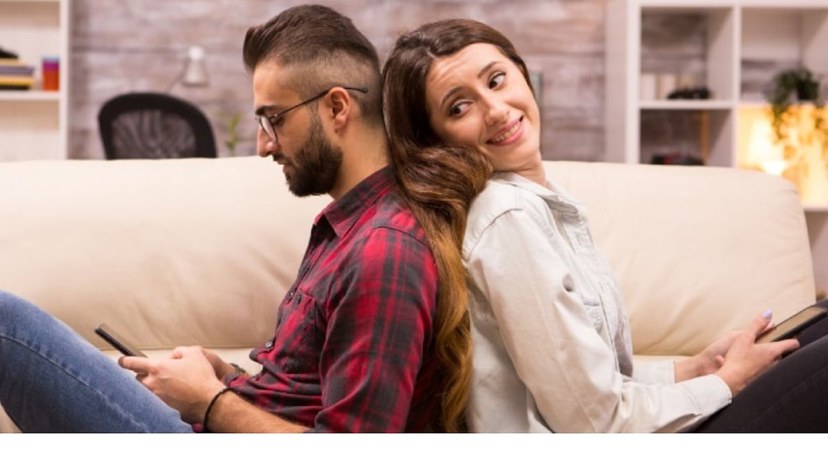 நீங்கள் பாக்கெட்டிங் உறவில் இருக்கிறீர்களா என்பதற்கான அறிகுறிகள் என்ன ...