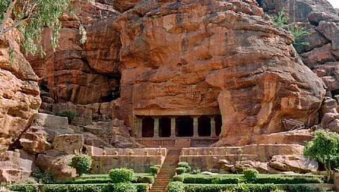 ಕರ್ನಾಟಕದ ಹೆಮ್ಮೆ ಚಾಲುಕ್ಯರ ನಾಡು ಈ ಬಾದಾಮಿ