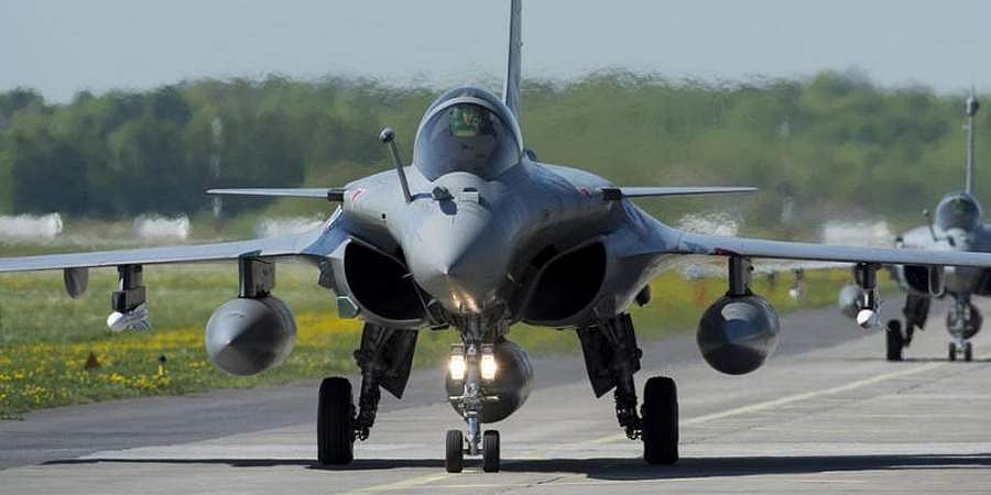 ಭಾರತೀಯ ಸೇನೆ ಬತ್ತಳಿಕೆ ಸೇರಿದ ರಾಫೆಲ್; ಫ್ರೆಂಚ್ ಯುದ್ಧ ವಿಮಾನಕ್ಕೆ ಯಾಕಿಷ್ಟು ಮಹತ್ವ!