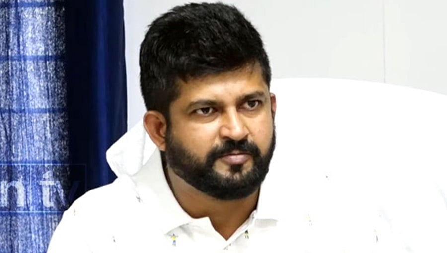 ಎಕ್ಸ್‌ಪ್ರೆಸ್‌ವೇ ರಸ್ತೆ ಕಿತ್ತುಬಂದಿಲ್ಲ, ನ್ಯೂನ್ಯತೆ ಸರಿಪಡಿಸಲಾಗುತ್ತಿದೆ ಎಂದ ...