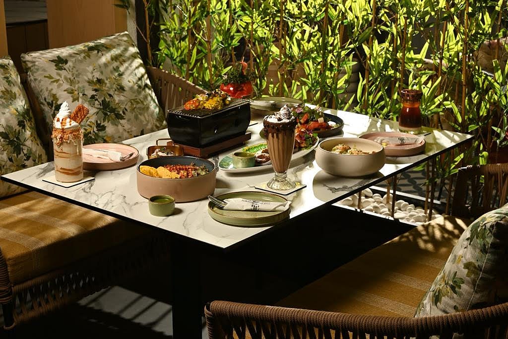 Indulge in Exquisite Multicuisine Dining at Pebbles by Hotel The ...