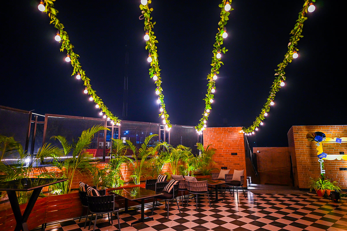 Bar Baar: Unveiling Kanpur's New Cocktail Culture Hub | Grand Opening ...