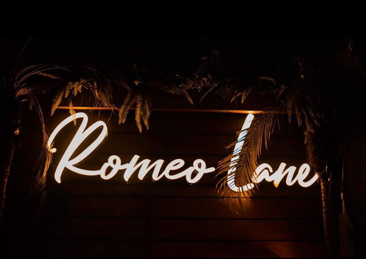 Experience the Best Party and Ambience at Romeo Lane in Kanpur!