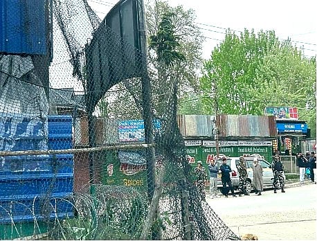 Tourist's View: India's Military Grip in Kashmir Unveiled