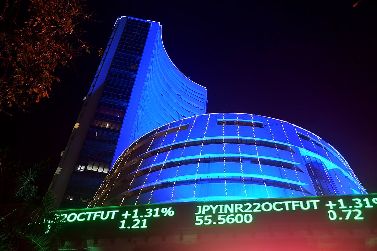 வரலாற்றில் முதல்முறையாக...: கோயில் திறப்பு விழாவுக்காக விடுமுறை ...