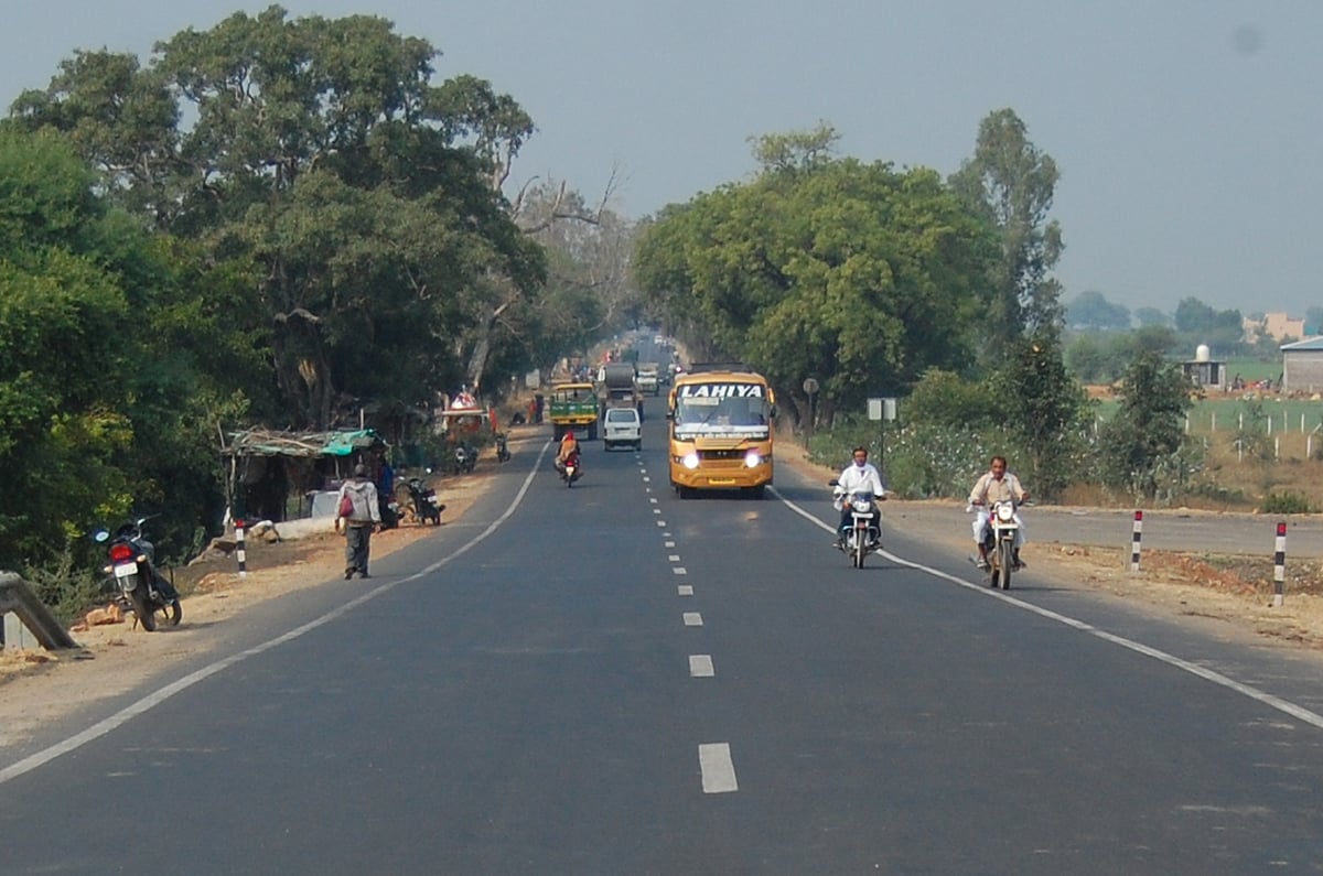 IDA to reconstruct three major roads, ease traffic at Rau Circle ...