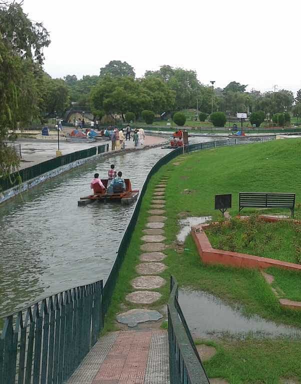 For a day full of fun, visit THESE picnic spots in Lucknow