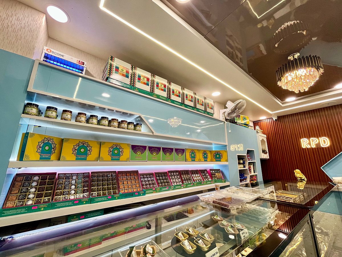 Rashtriya Pan Darbar in Lucknow is here to fulfil your cravings