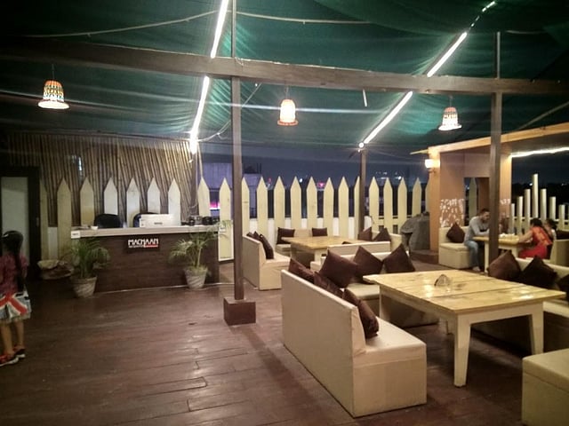 Spend your summer nights with terrace lights at these rooftop cafes in ...