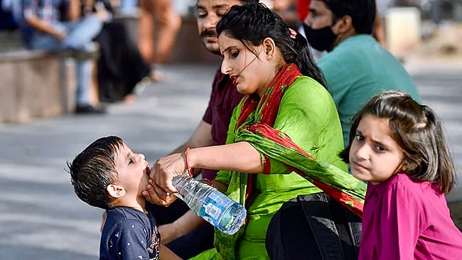 Temperature in Indore crosses 36 degrees Celsius on hottest day of the year
