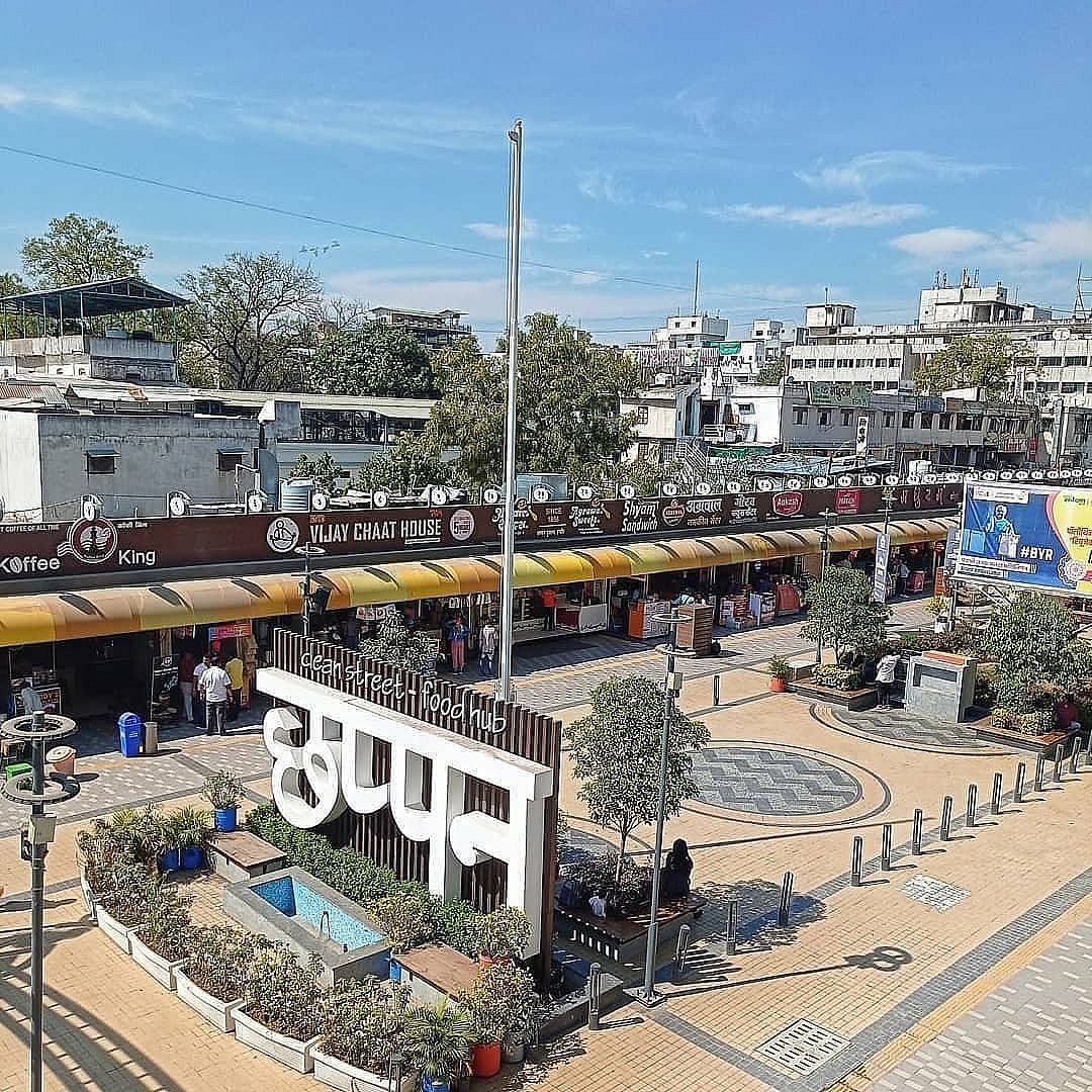 Top picks from Indore's Chappan Dukan to have a wholesome meal.