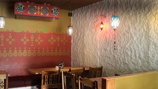 Jassi De Parathe in Ahmedabad: Where home-style Punjabi cuisine ...