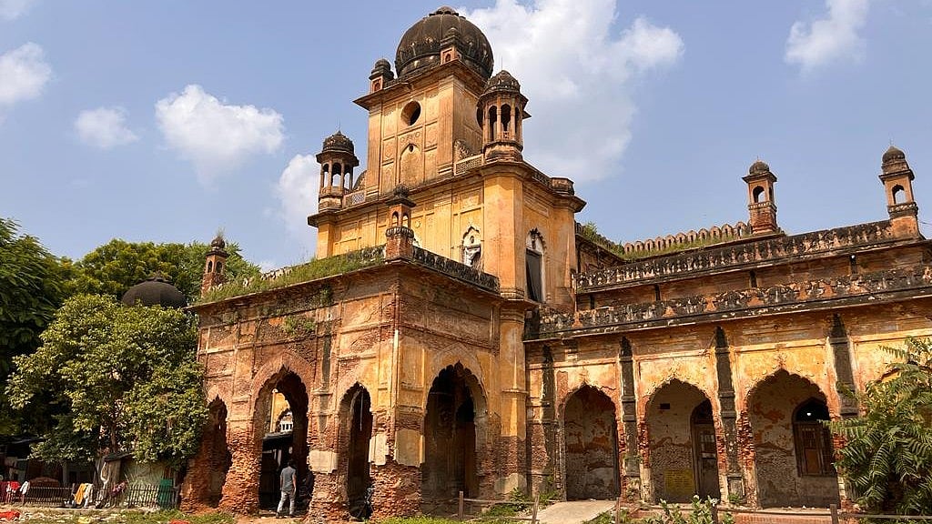 In Pics | Once a symbol of nationalist defiance, Lucknow's Rifa-e-Aam ...