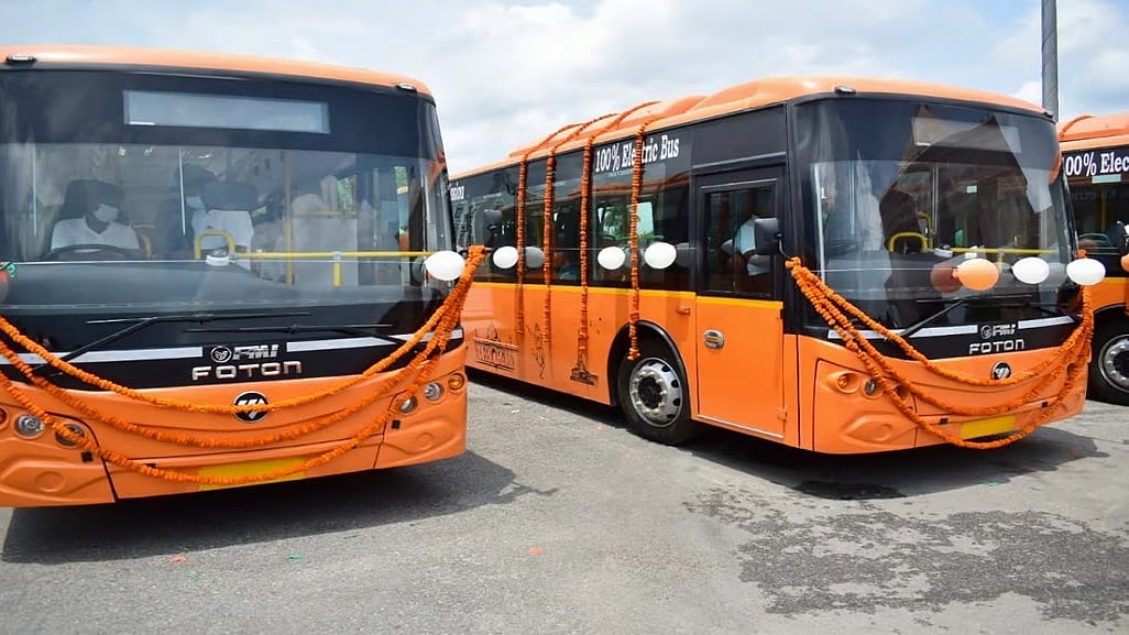 Ahead of Diwali festivities, UPSRTC reduces Rajdhani Express bus fare ...