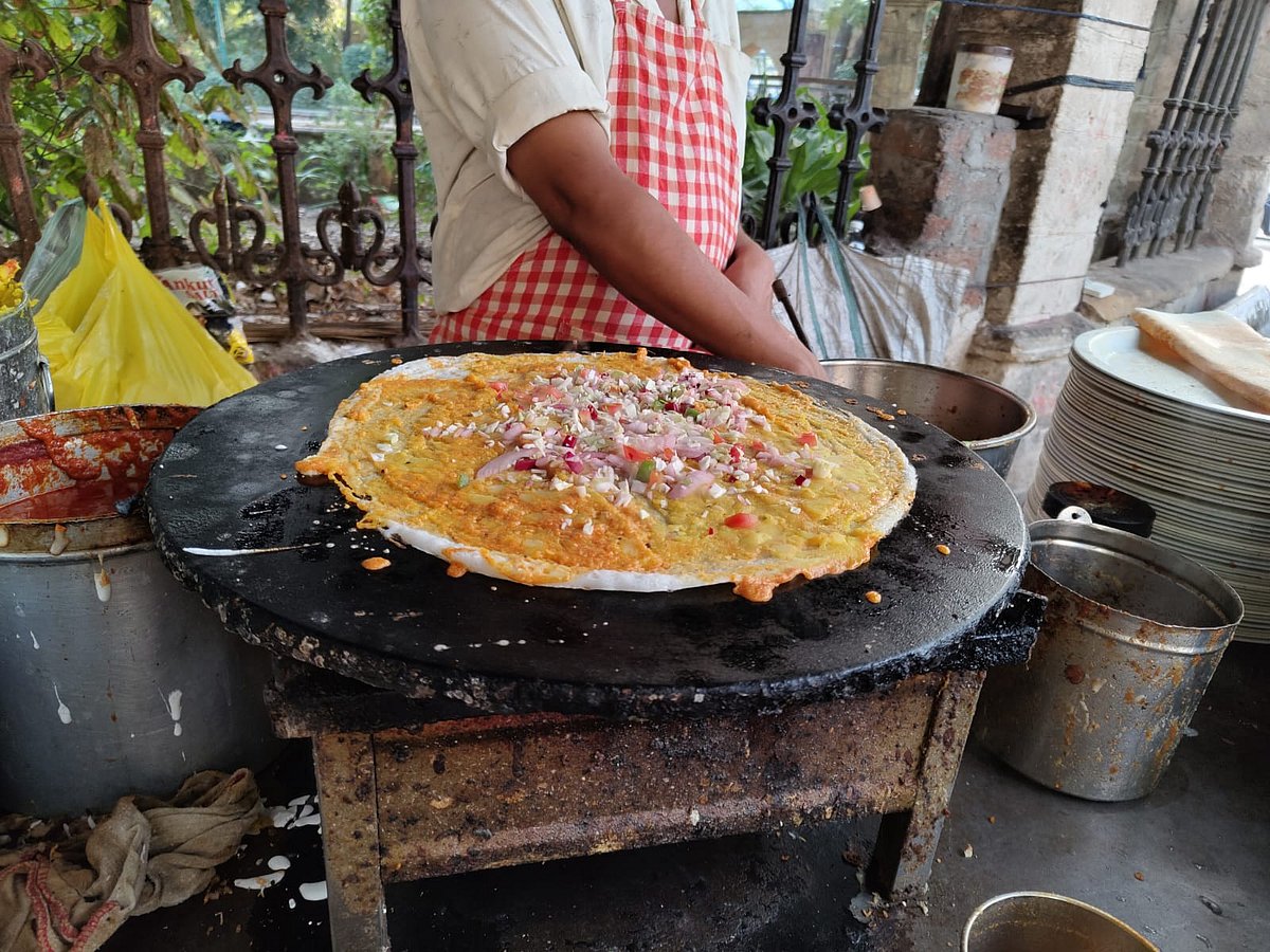The Dosa place outside Law Garden is as good as they say – worth every ...