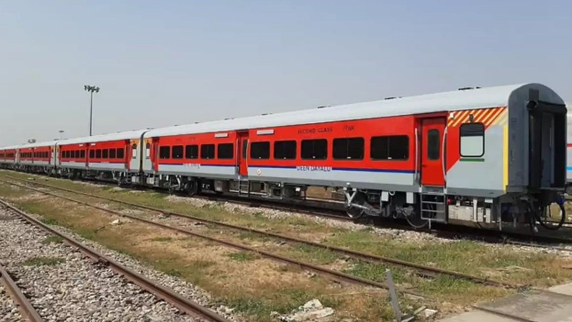 At 160 kmph, long-distance mail trains on Mumbai-Ahmedabad route to cut ...