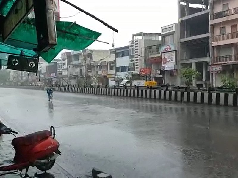 Indore Weather News | Rainfall deficit recorded this month; showers ...