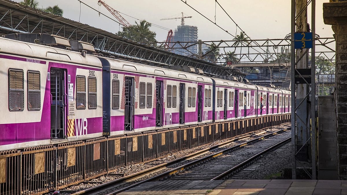 Mumbai Division of WR expands! 12 new services and 10 upgraded trains ...