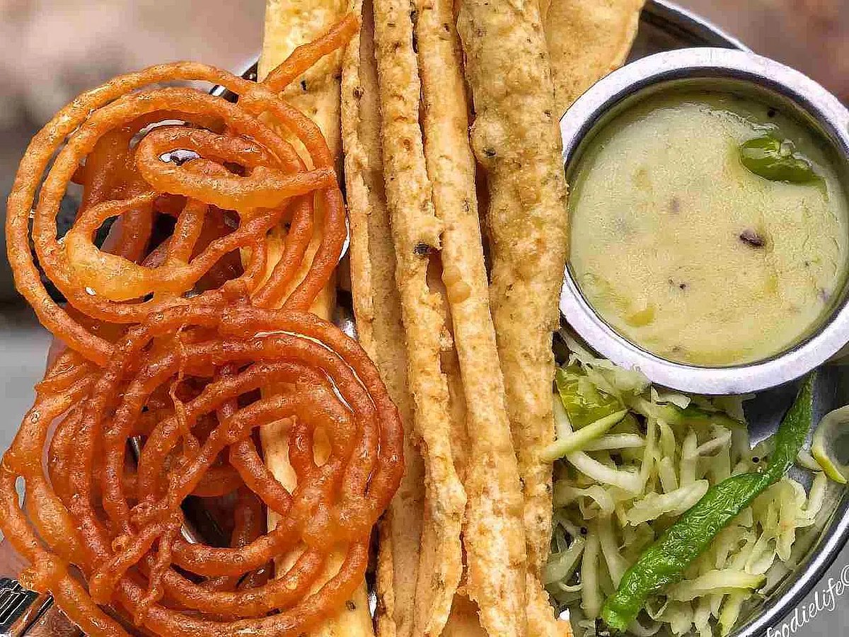 Dussehra Delights! 6 popular spots for jalebi and fafda in Ahmedabad