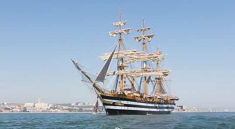 Mumbai’s Indira Dock welcomes 93-YO Amerigo Vespucci, Italian Navy’s ...