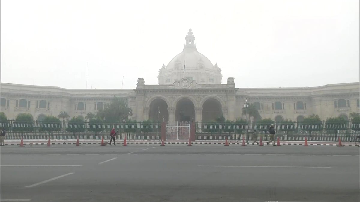 Lucknow Weather | Dense fog, bone-chilling winds take over city; further mercury dip expected