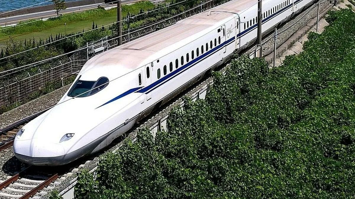 India-Japan collab to bring Alfa-X Bullet Train to Mumbai-Ahmedabad ...