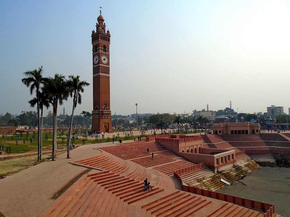 Hailed as the tallest in India, Lucknow's Husainabad Clock Tower has ...