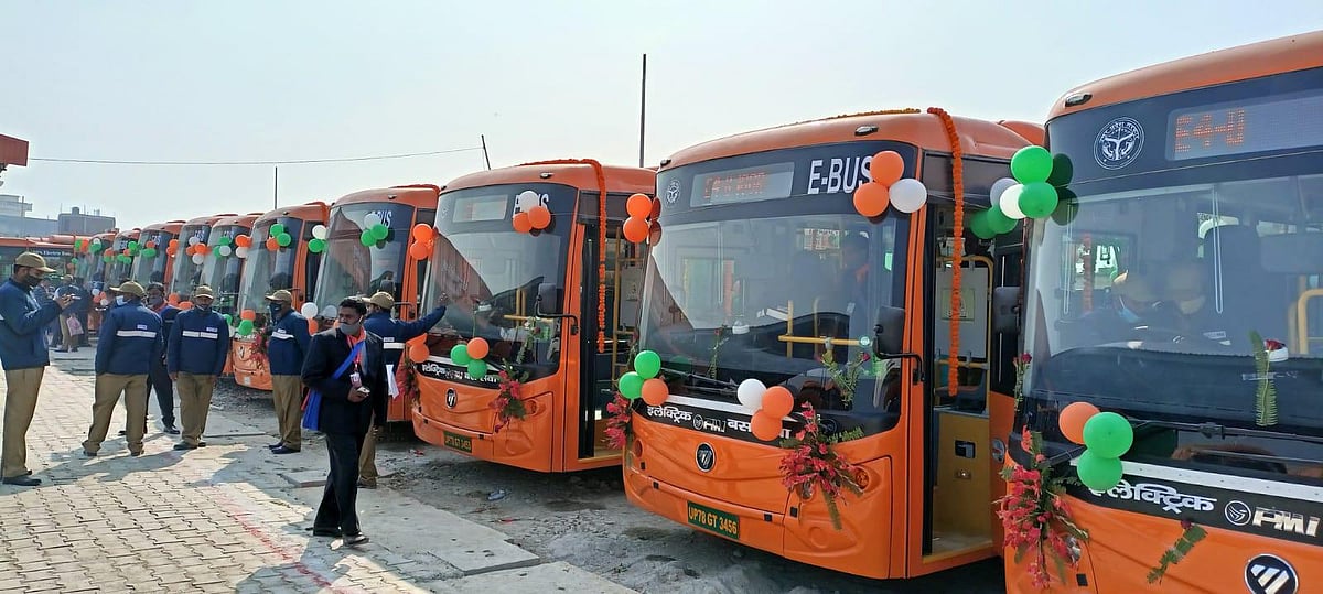 25 e-buses begin operations on 10 routes in Kanpur today