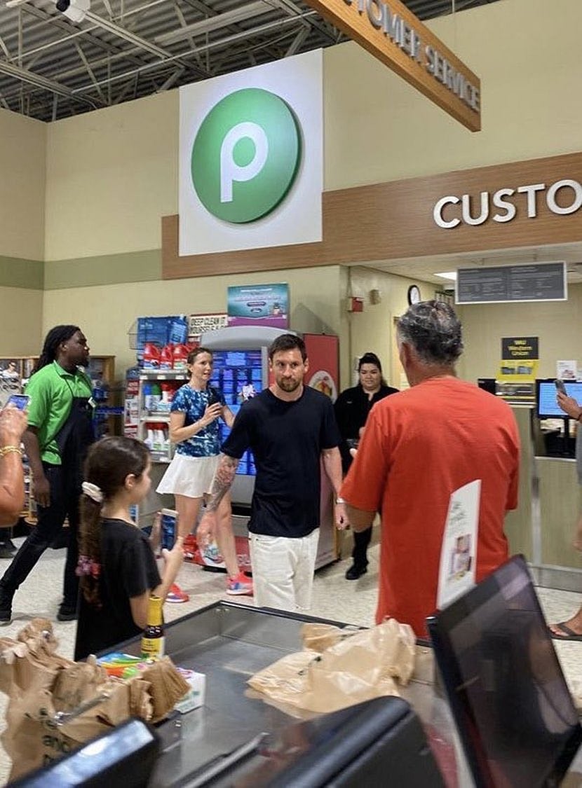 Leo Messi Spotted Doing Grocery Shopping In Miami, USA