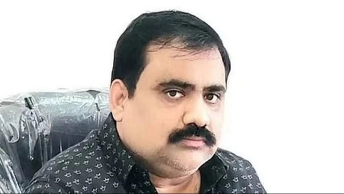 suhas kande on sanjay raut shivsena