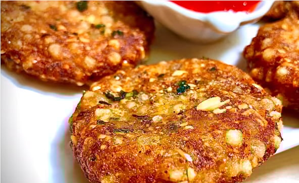 Make and eat spicy sabudana tikki on Navratri, delicious recipe