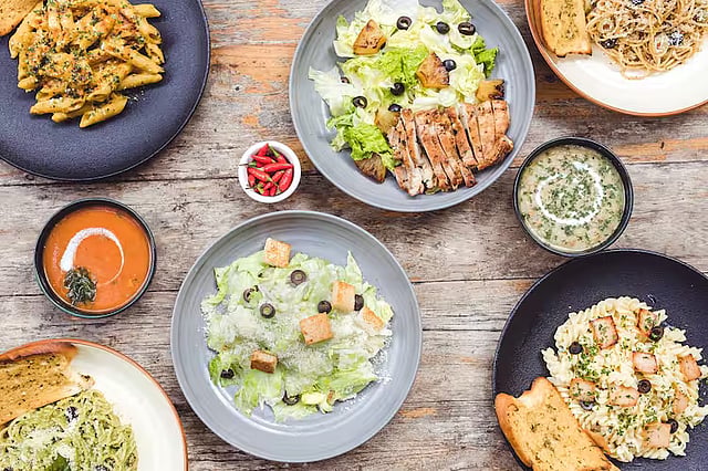 Romantic Cafés in Lucknow | Best Date Spots for Couples