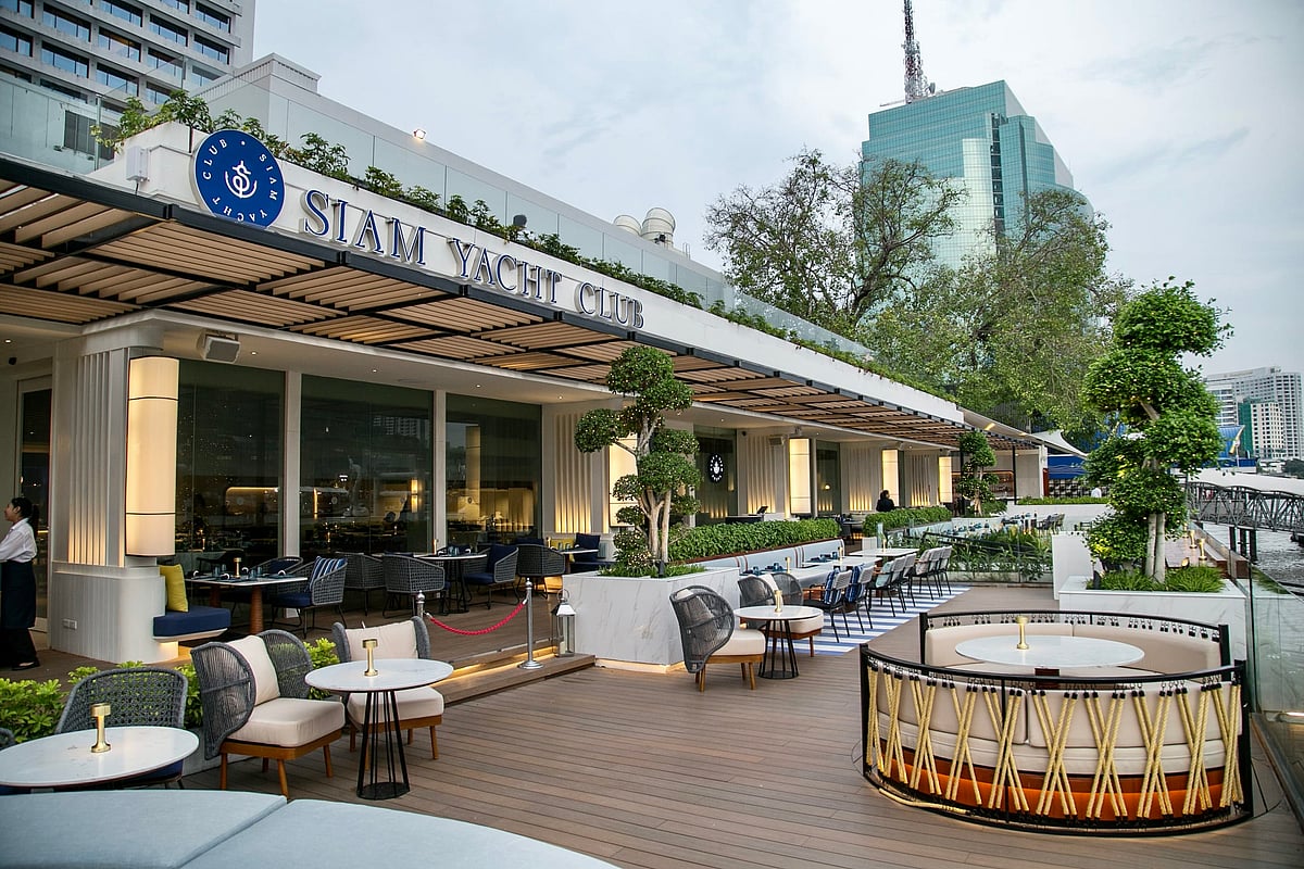 The Siam Yacht Club At The Royal Orchid Sheraton Hotel Towers Is The Siam Yacht Club At The Royal Orchid Sheraton Hotel Towers Is