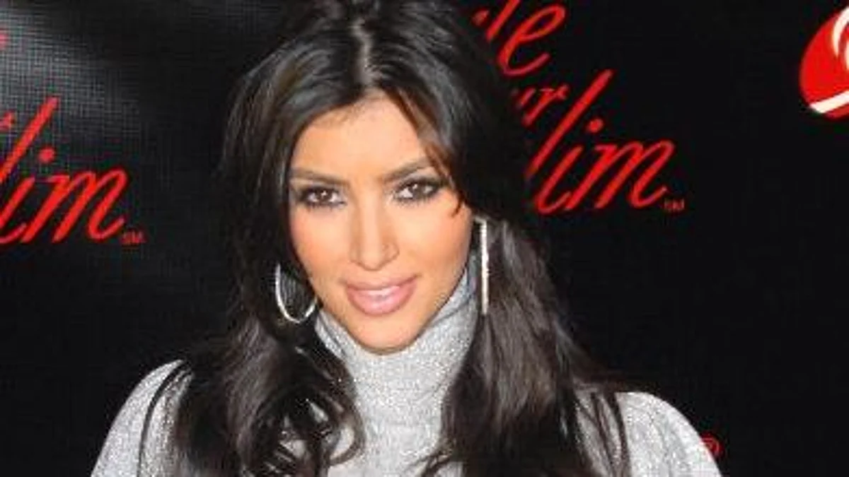 Kim Kardashians Doppelganger Deals With Body Dysmorphic Disorder