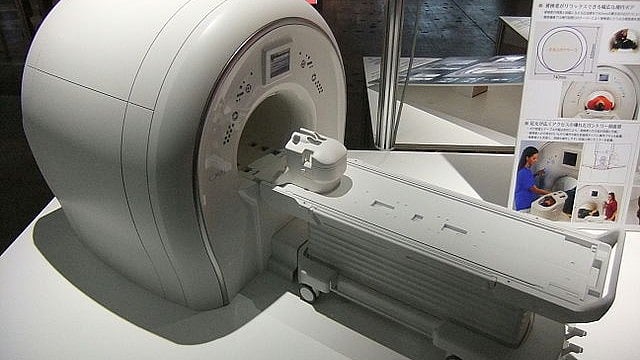 MRI Turns 50: Expert Brad Sutton Explains its History and Role in ...