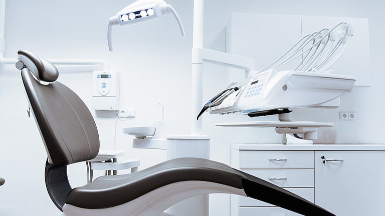 Dentinogenesis Imperfecta: A Deep Dive into the Mysteries of Genetic ...