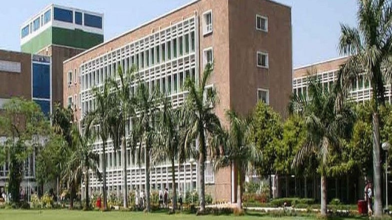 Cross-FIRs Filed After Brawl Between PGIMER Staff and Patient’s Attendant