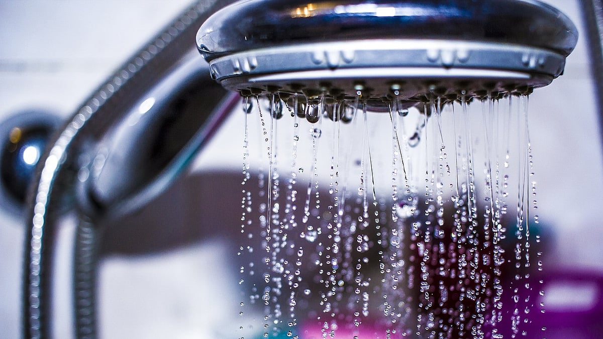 US Doctor's 5-Year Shower Experiment: What Happens When You Let Skin ...