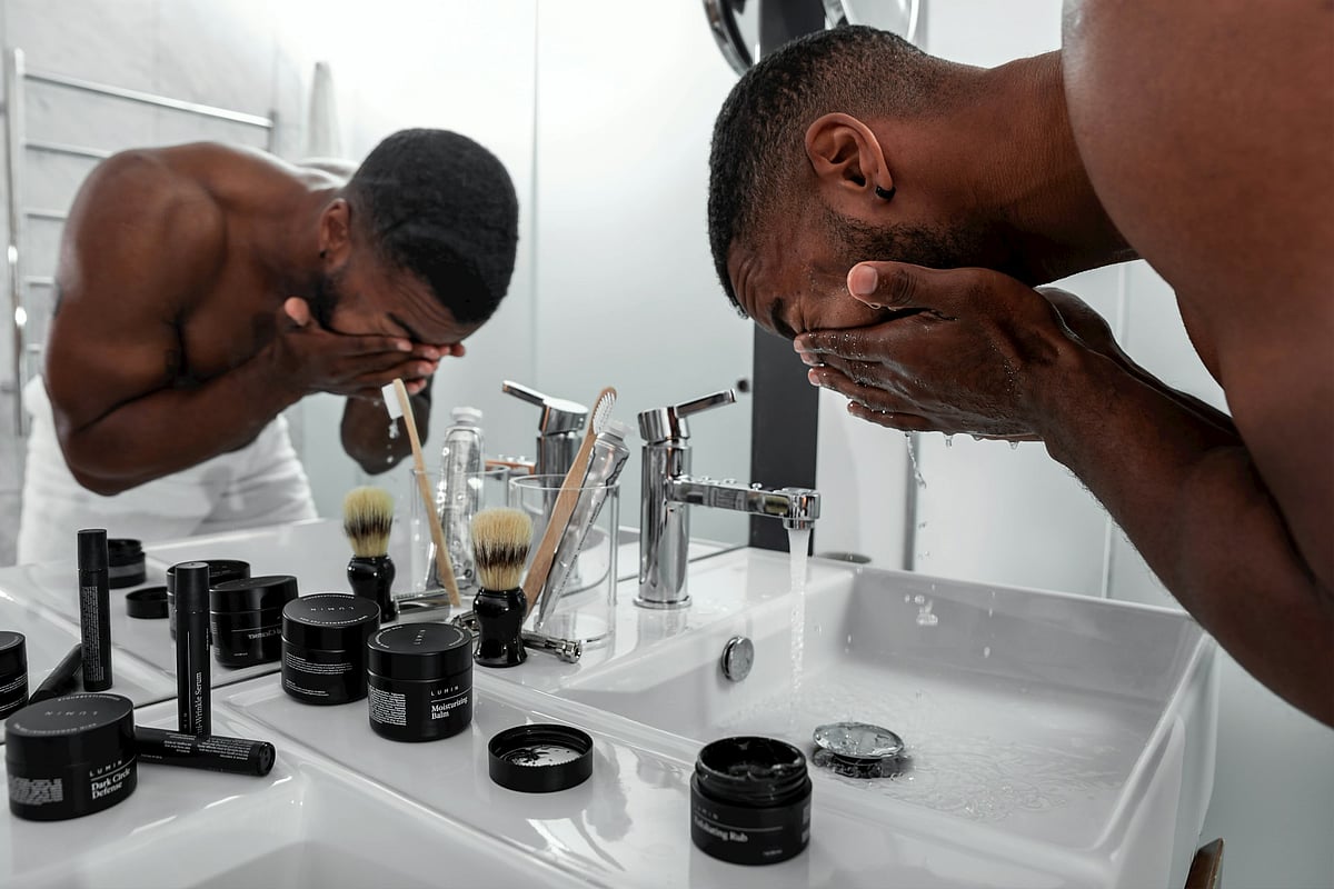 Men’s Exfoliation: Science-Backed Skincare Benefits