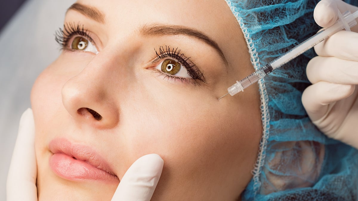 Experts Choose Hyaluronic Acid Dermal Fillers for Facial Rejuvenation