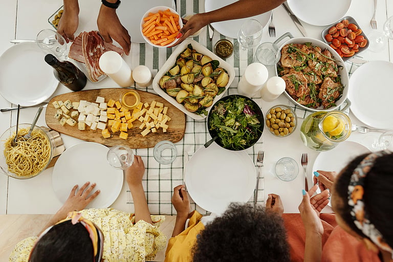 How to Host a Meal When Guests Have Food Anxiety or Eating Disorders